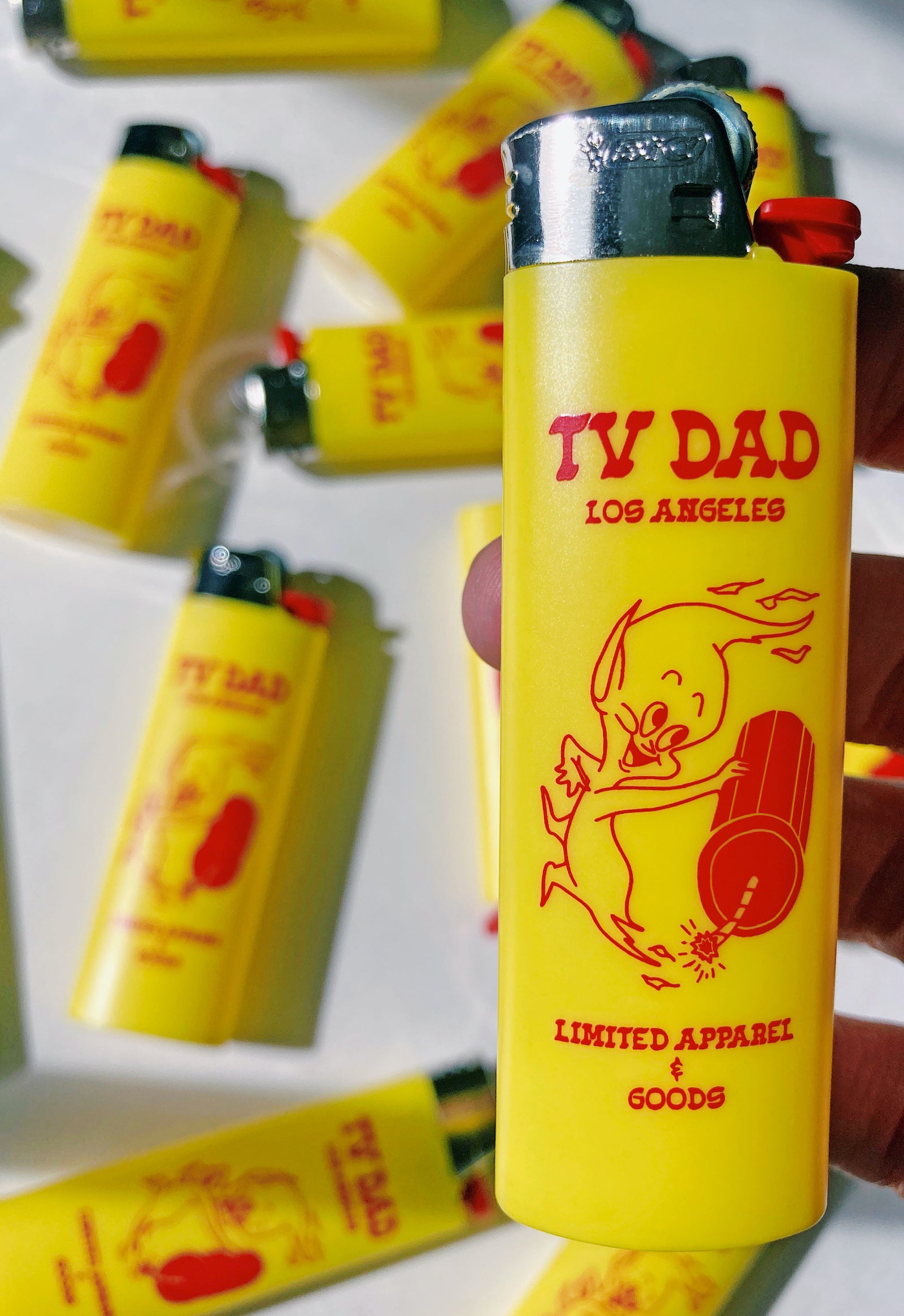 Gift Shop Lighter – TV DAD